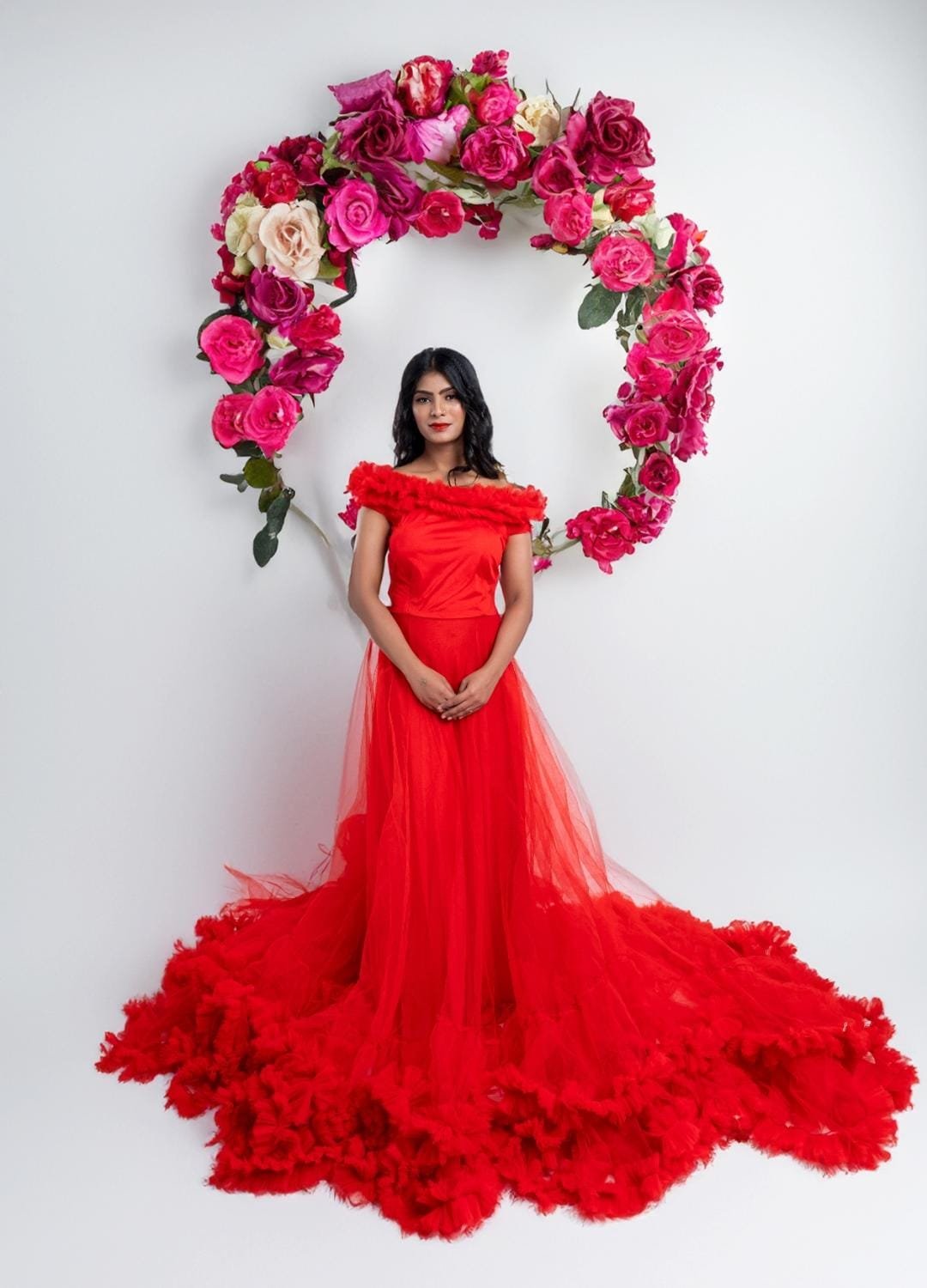 Ruffled Dresses Red Color Flying Dress For Photo shoot Flying Net Dress ...